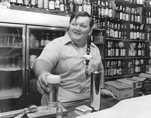 Learn about New Orleans' beer-soaked history in 75 vintage images ...