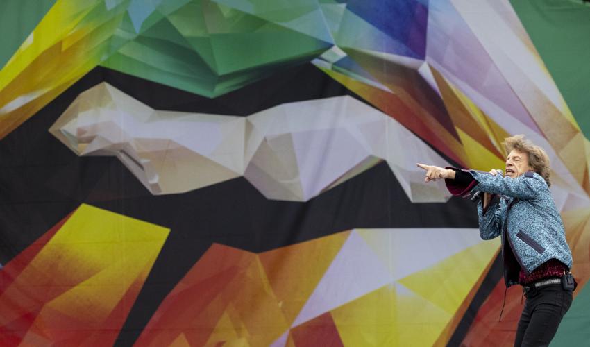 How Nan Parati draws 3,000 signs for New Orleans' Jazz Fest | Louisiana ...