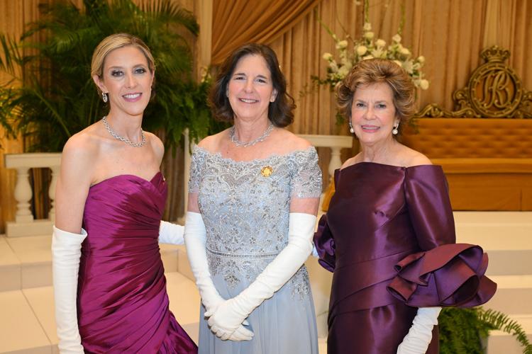 Nell Nolan: Hermes ball, Babylon ball | Entertainment/Life | nola.com