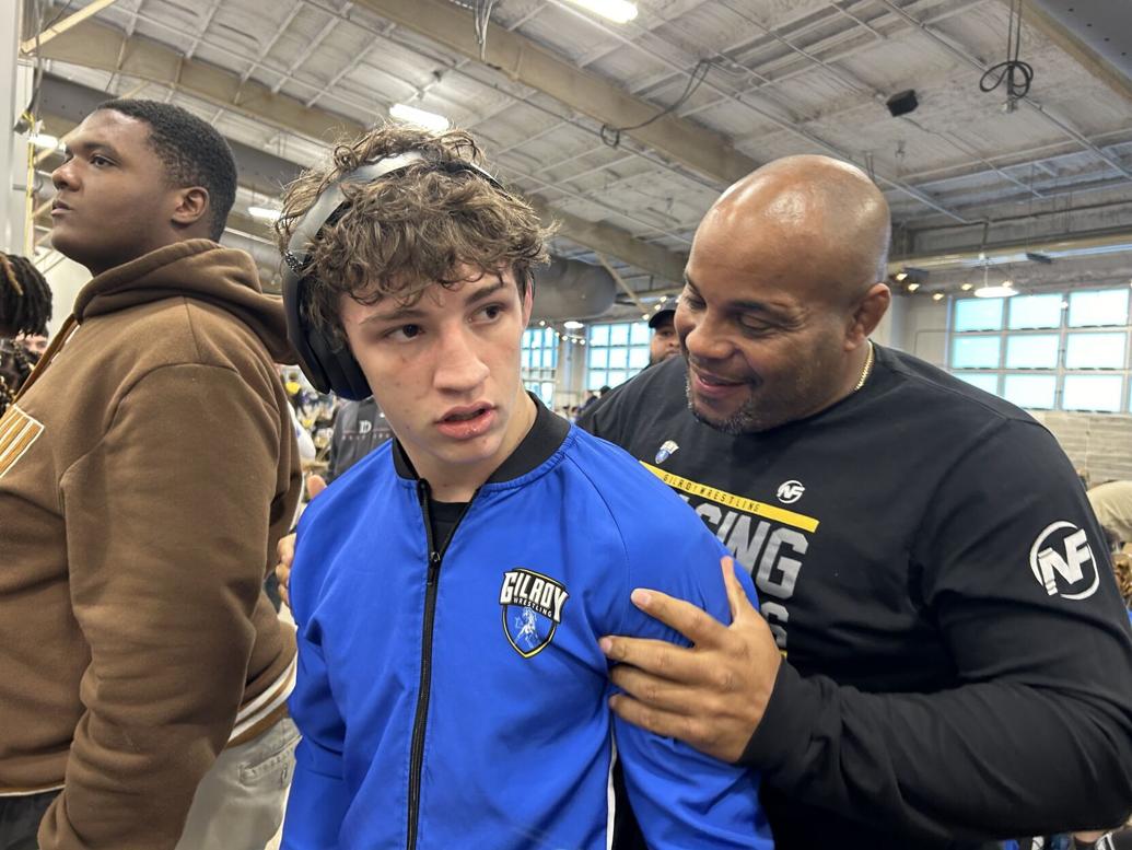 Daniel Cormier, Gilroy team help make La. Classic 'electric' | Prep ...
