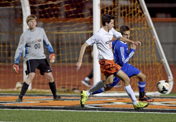 Catholic boys soccer team knocks off Jesuit, bound for semifinals after ...