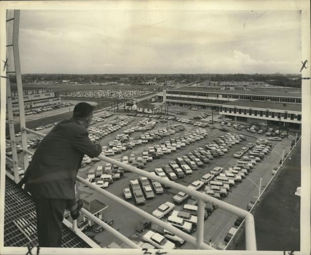 New Orleans airport's new terminal debuts 60 years after original MSY ...