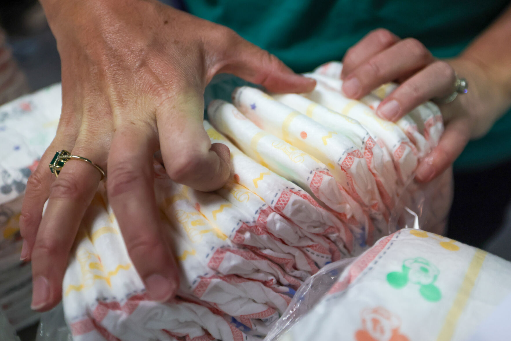 New Orleans Junior League provides diapers to needy families ...