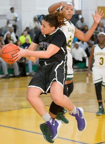 Warren Easton gets emotional win over rival Cabrini | Prep Sports ...