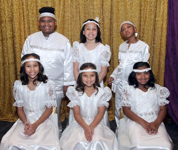 Nell Nolan: Original Illinois Club ball; Torie Joseph OIC deb | Parties ...