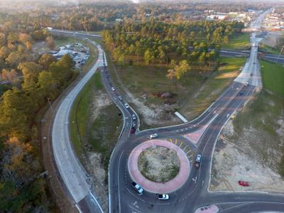 confusing roundabout