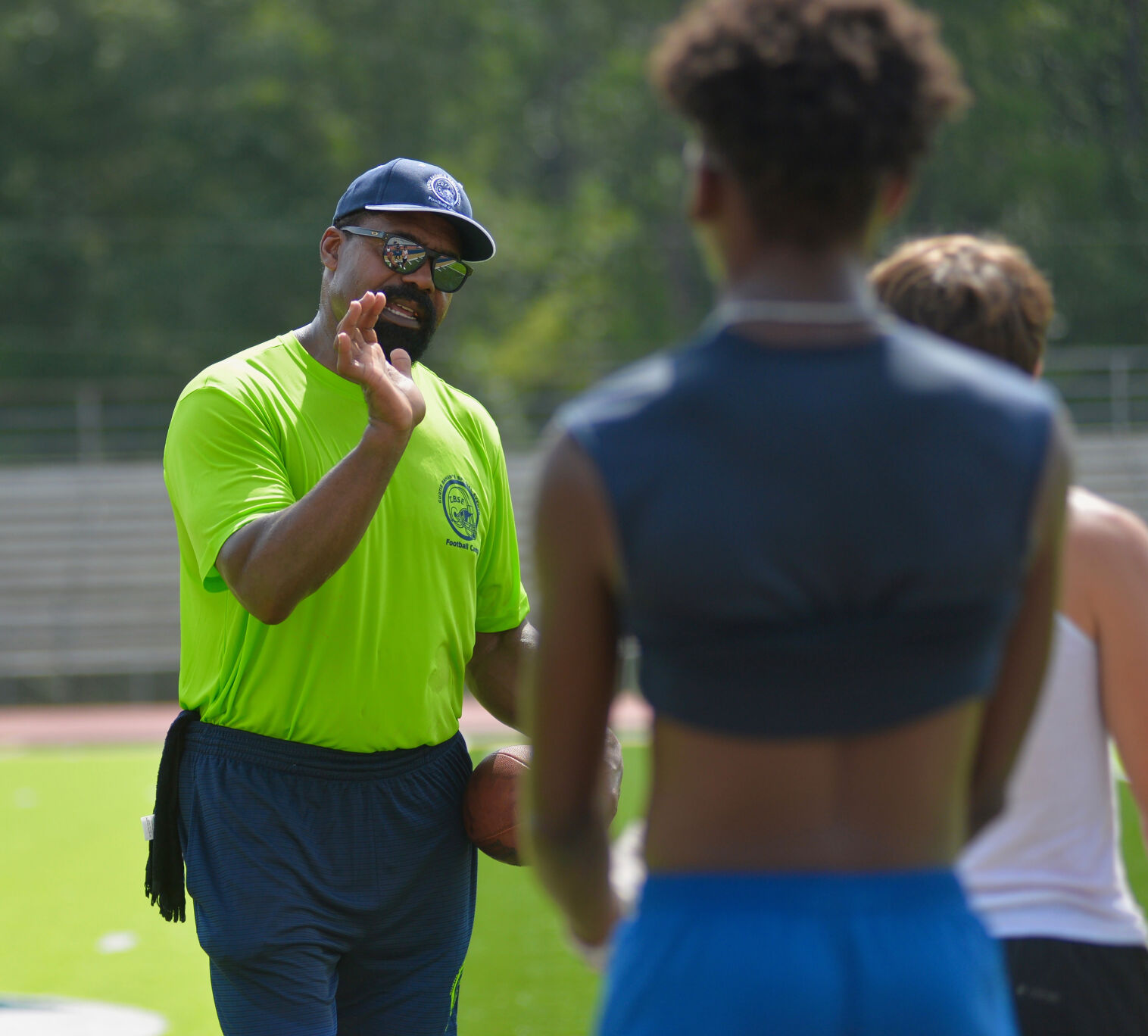 Former NFL player Curtis Baham shares knowledge with local youth | St ...