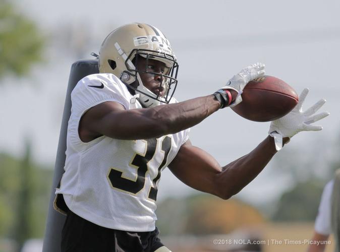 Benjamin Watson, Marcus Davenport, Shane Vereen leave Saints practice ...