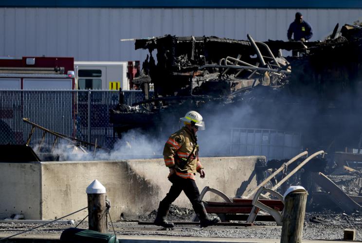 New Orleans Fire Department battles 3-alarm blaze at Seabrook Harbor ...