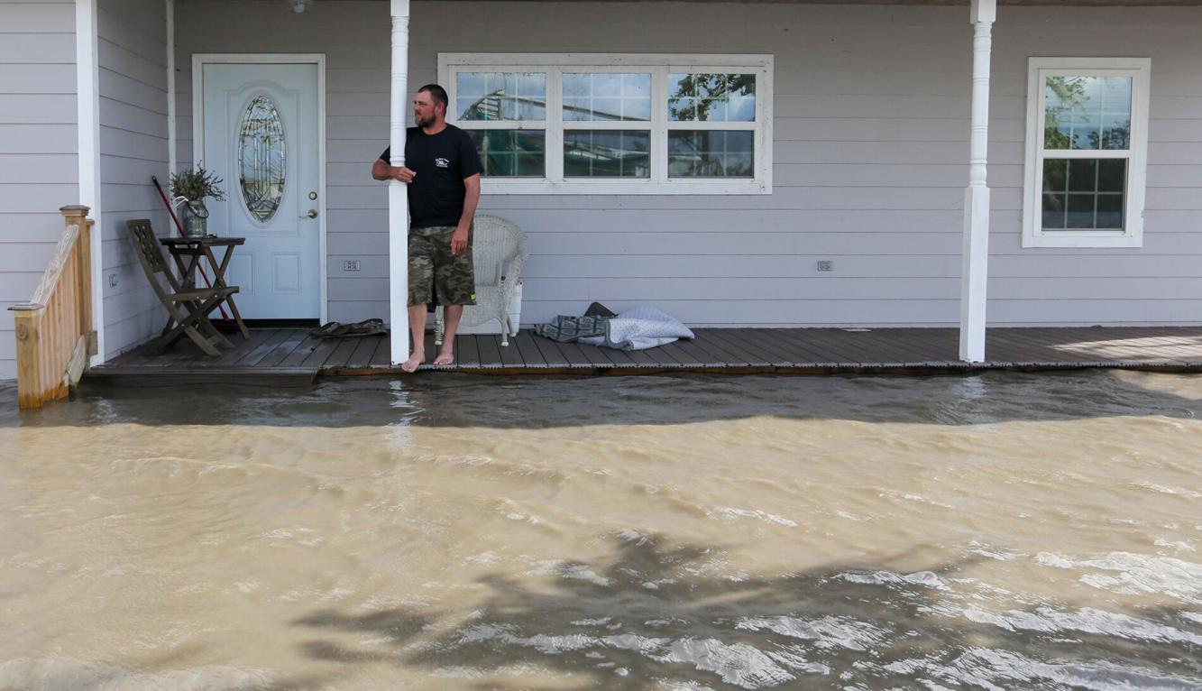 How do you say Jeremy Dufrene, boyfriend of Lana Del Rey ...