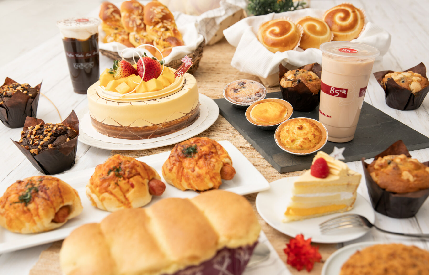 85°C Bakery Cafe opens Metairie, Louisiana location | Where NOLA Eats ...