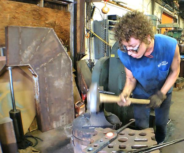 Artistic blacksmith Rachel David brings steel sculpture to Poydras ...