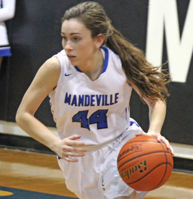 Elise Reilly, Mandeville roll to 21-0 in 27-point win over Slidell ...
