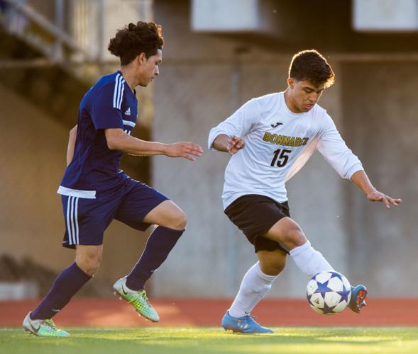 Boys soccer: Bonnabel busts through late to edge Ehret 3-1 | Prep ...