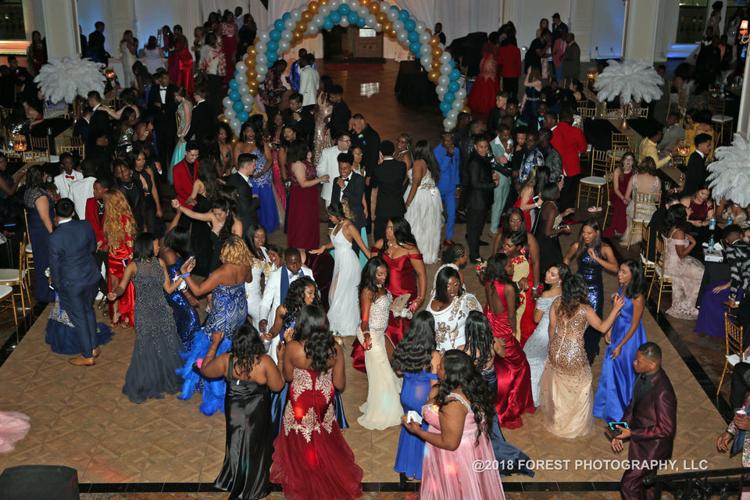 Prom 2018: L.W. Higgins celebrates 'A Night At The Gala' | Education ...