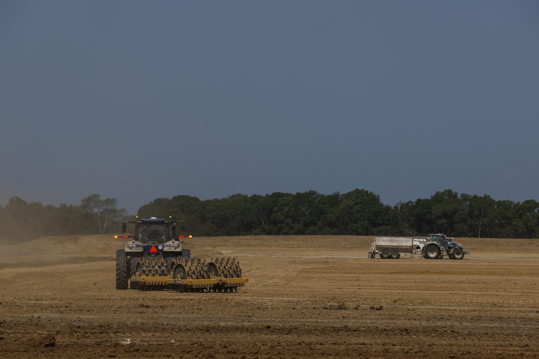 Entergy starts constructing plants for Meta's LA data center ...