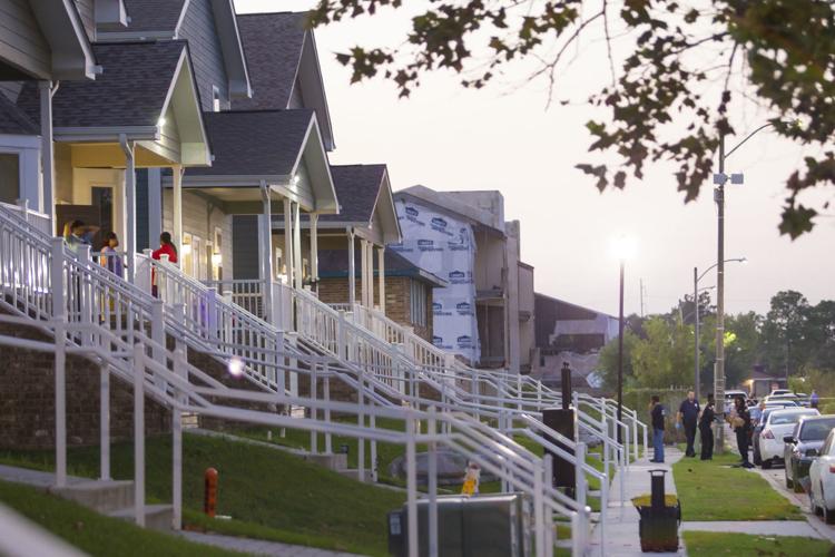 NOPD officer Marcus McNeil used stun gun before his accused killer ...