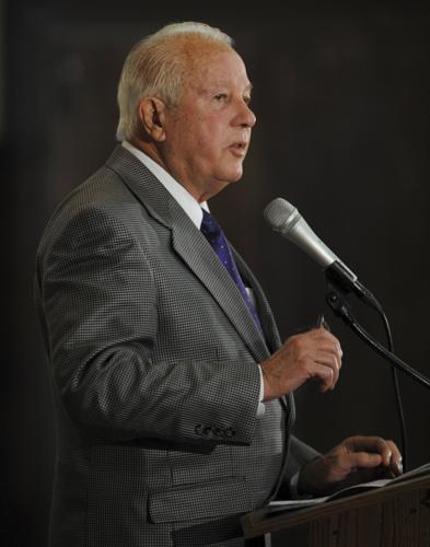 Former Louisiana Gov. Edwin Edwards hospitalized with breathing ...