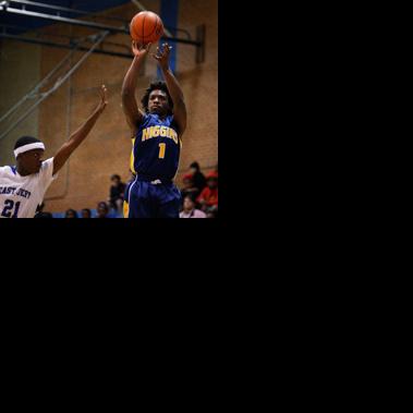 Shaquille Preston, Manny Nicholas lead East Jefferson to big win over ...