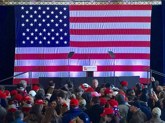 Photos: 1,000s turn out for Donald Trump, big-name politicians at Baton ...