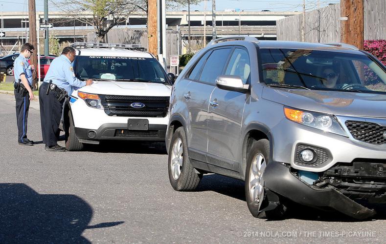 2 NOPD cars crash while chasing car possibly involved in shootout ...