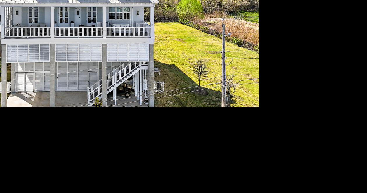 Big Mississippi coast home has bay views, more for under $2M | Home ...