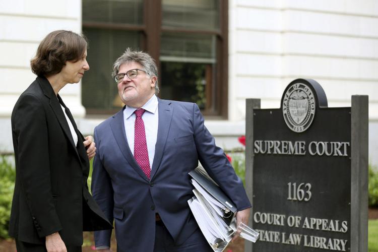 Oregon judge who wouldn't marry same-sex couples suspended for 3 years ...