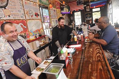 Review: Dis & Dat, serving burgers and dogs in Mid-City | Restaurant ...