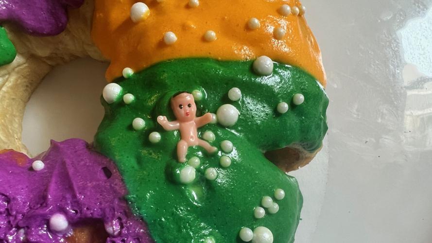 Trying new king cakes and classics as Mardi Gras begins | Where NOLA ...