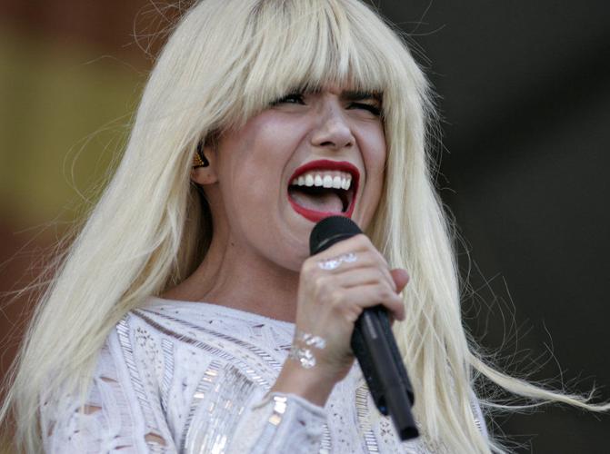Paloma Faith's cheeky British soul at the New Orleans Jazz Fest ...