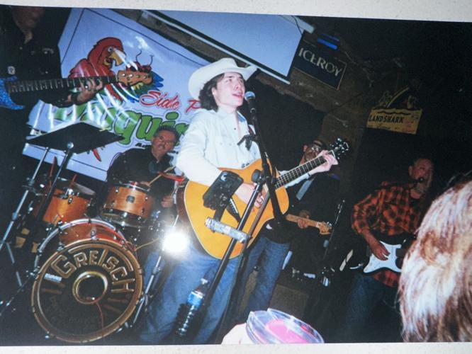 See photo, video of Idol's John Foster's Louisiana shows ...