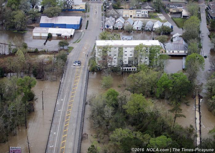Historic flood swamps downtown Covington, other areas | Weather | nola.com