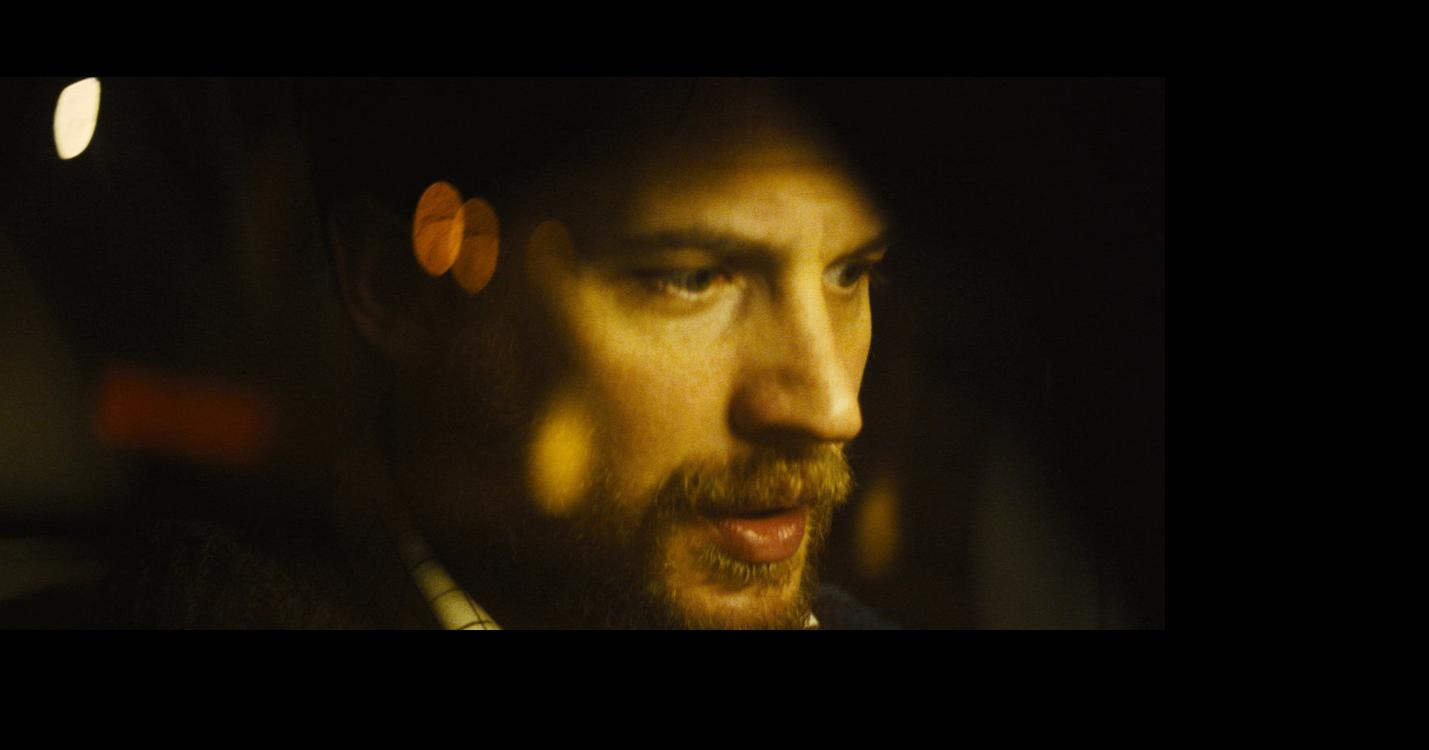 'Locke' movie review: Tom Hardy shines in cinematic high-wire act ...