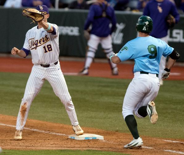LSU's Austin Bain is whatever Paul Mainieri needs him to be | Archive ...
