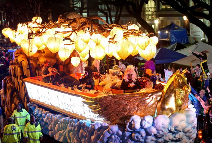 Rain expected to taper off before Muses parade as arctic front moves ...