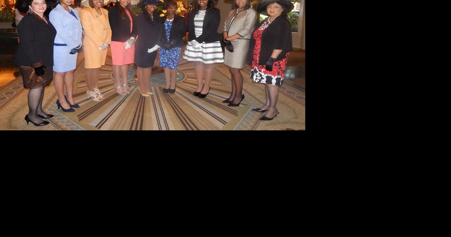 Original Illinois Club hosts an afternoon tea for its debutantes ...