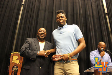 Landry-Walker boys basketball team celebrates back-to-back titles in ...