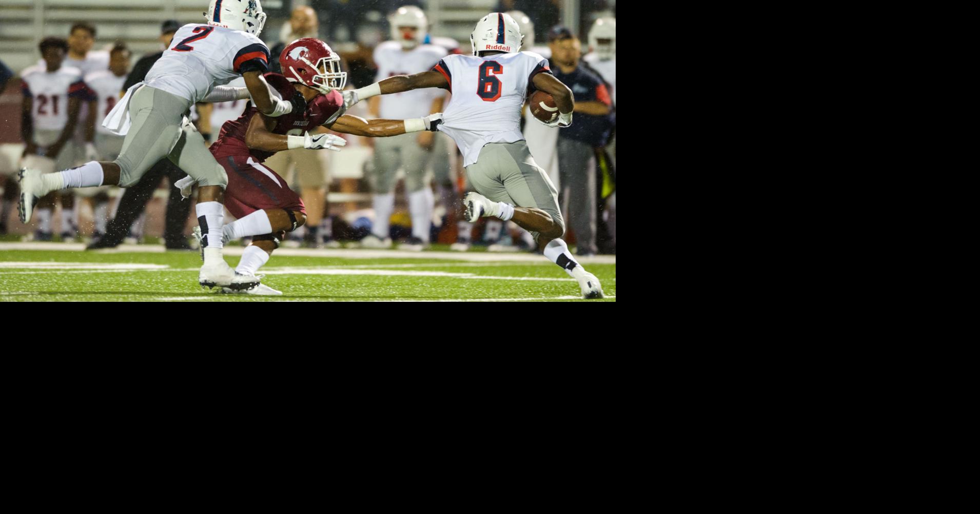 Del Lee-Collins named interim head football coach at John Ehret ...