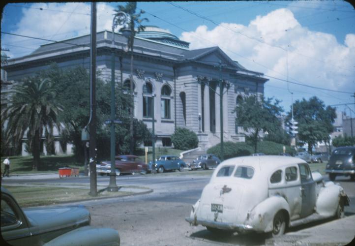 After New Orleans Main Library checked out, K&B Plaza checked in ...