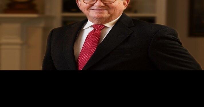 Manning gets LED honor, new member joins Committee of 100 | Business ...