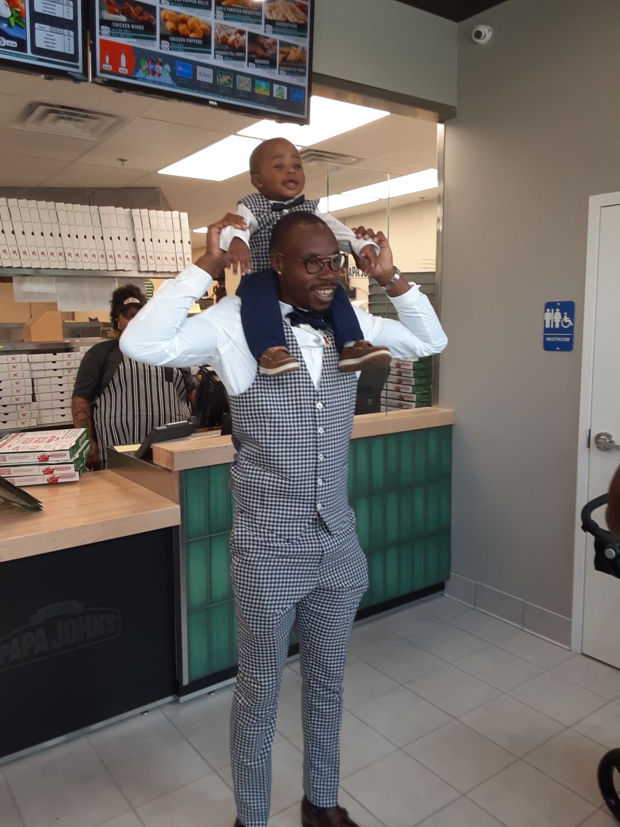 Saints' Justin Hardee goes from DB to CEO with opening of new Papa John ...