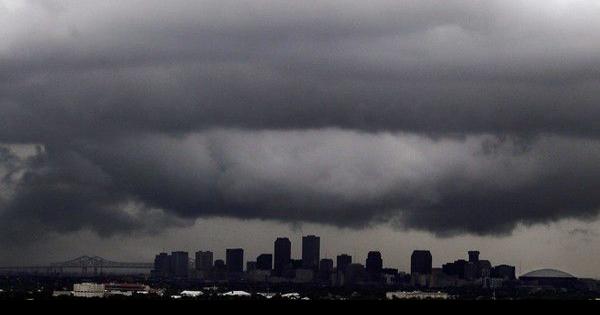 Tornado touches down in Marrero; see video | Weather | nola.com