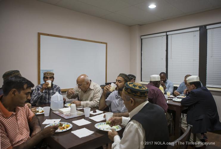 New Orleans-area Muslims invite community to share nightly Ramadan ...