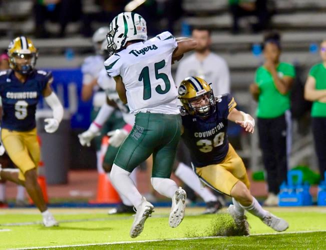 Late defensive scores power Slidell's 33-19 district win at Covington ...