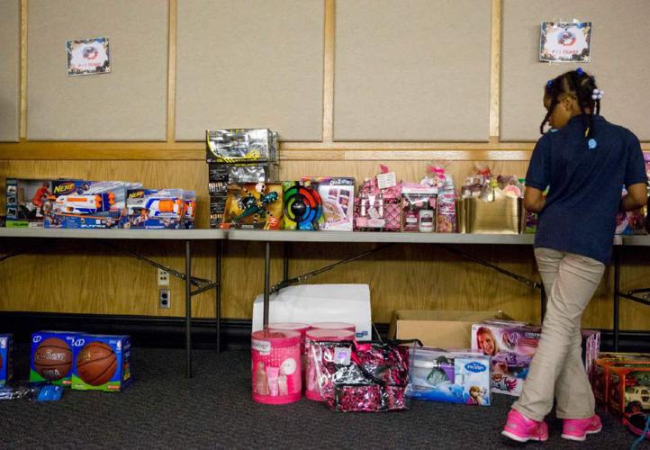 Photos: State Police spread Christmas joy at Tulane | News | nola.com