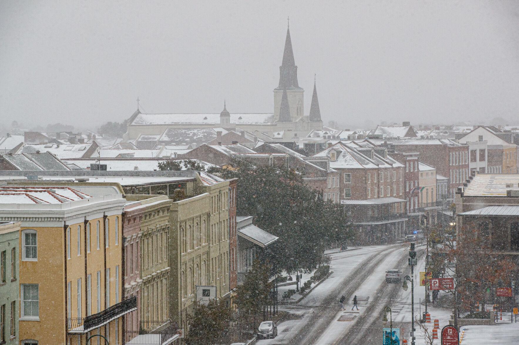 Photos: See the French Quarter covered in snow as historic storm begins ...
