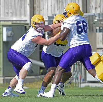 Projecting LSU's post-camp depth chart: Who might start on offensive ...