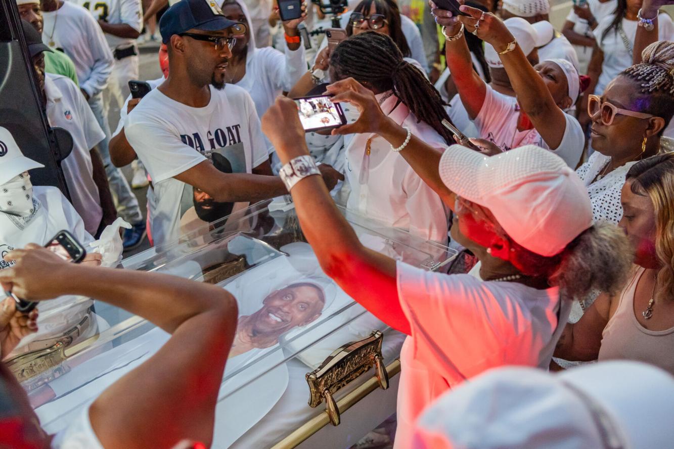 Photos: Celebrating Frankie Beverly with a second line through Treme in New Orleans ...