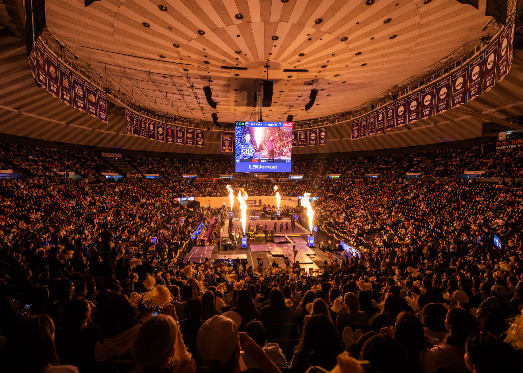 Photos: LSU Gymnast fire up sell-out crowd with record setting night at ...