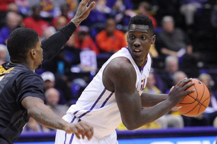 Milwaukee Bucks take Johnny O'Bryant in the second round of the NBA ...